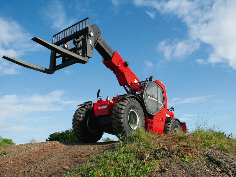 Телескопический погрузчик Manitou MHT-X 860 S2 аренда строительной ...